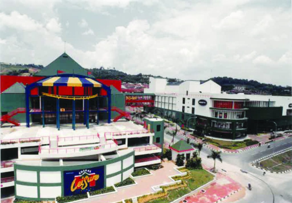 Cheras LeisureMall marks 30 years as a community landmark, rewarding 30 ...